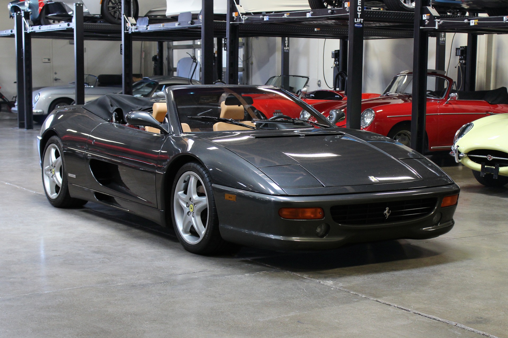 Ferrari F355 Spider 1997