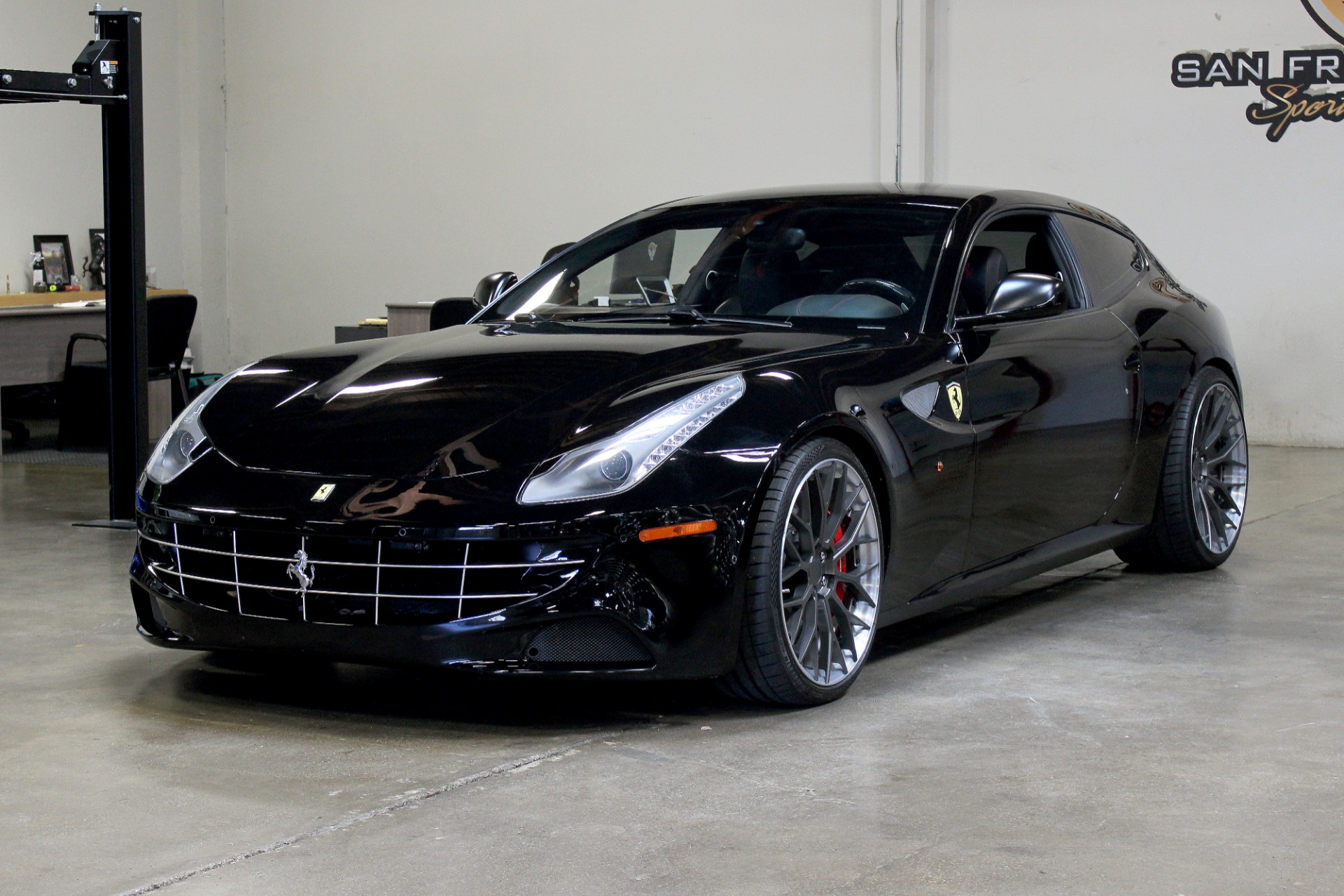 Ferrari Ff All Black